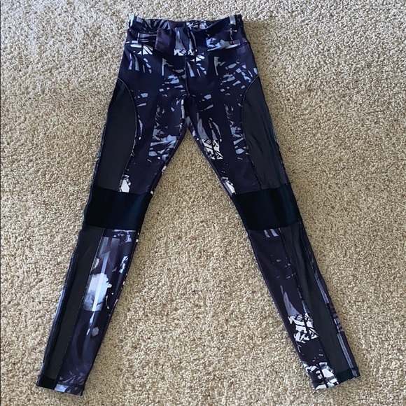 Express | Pants & Jumpsuits | Super Cute Mesh Leggings From Express ...